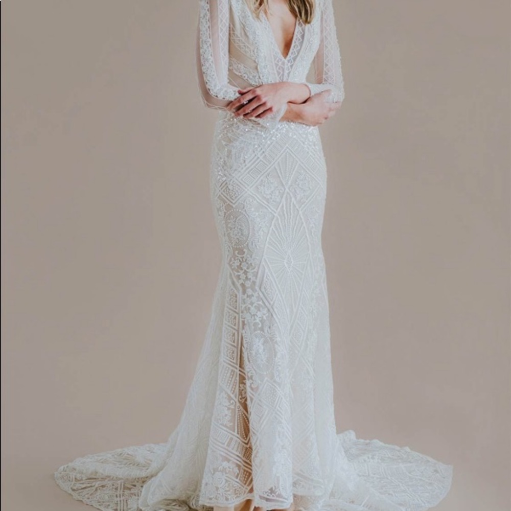 Aw Bridal Esther Wedding Dress - Gem